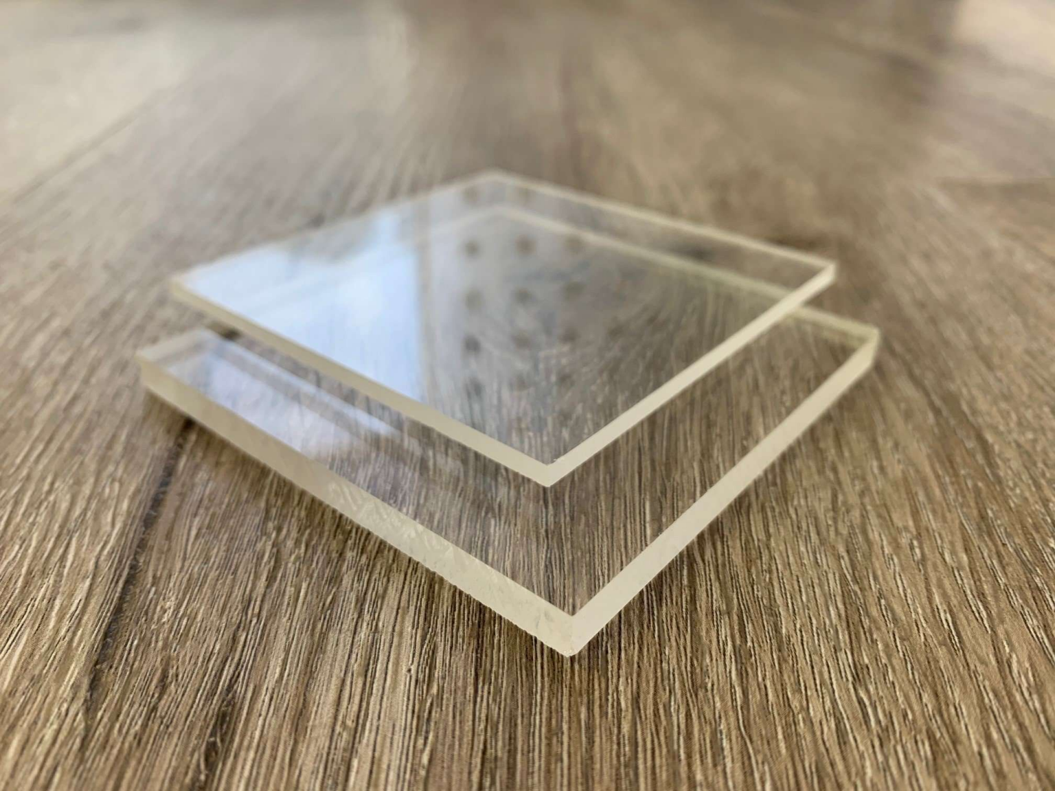 Acrylic vs. Glass: Which One is Right for Your Project? | Jeewa Plastic ...